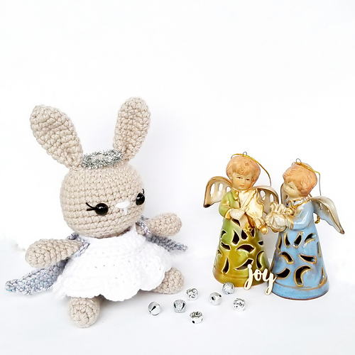 Ravelry: Angel Bunny pattern by The Cozy Chipmunk