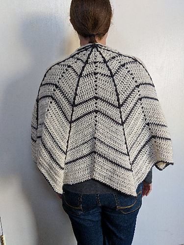 Ravelry: Spiderweb shawl pattern by Lauren B Parks