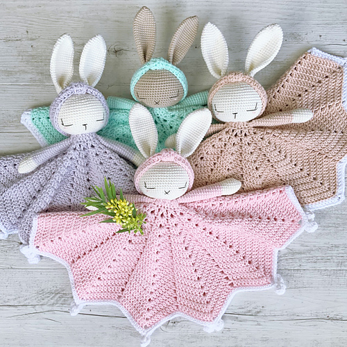 Ravelry: Hattie Bunny Security Blanket pattern by Alanna O'Dea