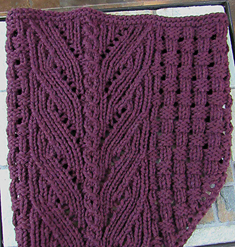 Ravelry: Perseverance Cowl pattern by Therese Chynoweth