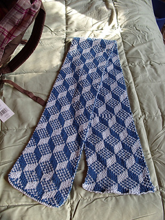 Ravelry: Thevina's Cubic scarf for Evan