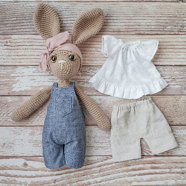 Ravelry: Quinton Bunny pattern by Andrea Bennett