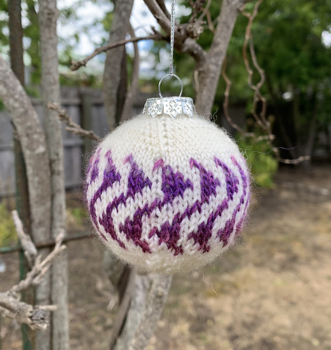 Ravelry: Bousta Bauble pattern by Merrily by Design