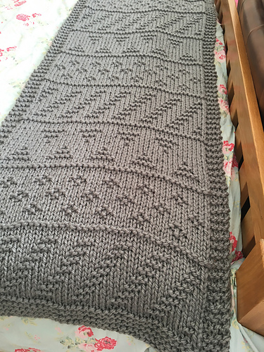 Ravelry: Striped Bed Runner pattern by Knit Sew Make