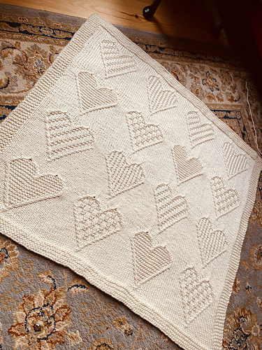 Ravelry: Textured heart blanket pattern by Knit Sew Make