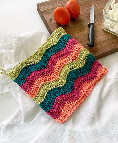 Ravelry: Making Waves Potholder pattern by Dayna Perry