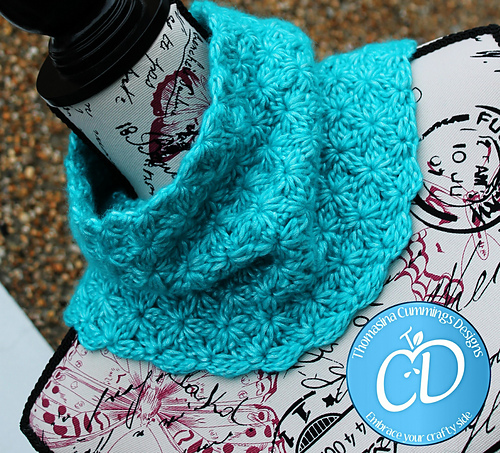 Ravelry: Flower Stitch Cowl pattern by Thomasina Cummings Designs