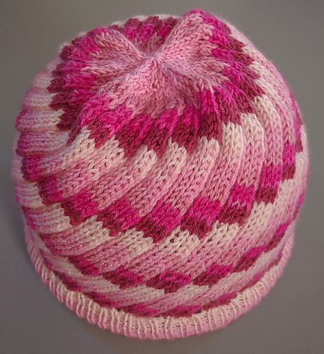 Ravelry: Checkerwork Hat pattern by Vexy