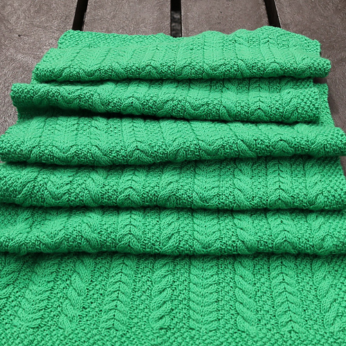 Ravelry: Irish Moss And Cables Shawl pattern by Svetlana Kolesova