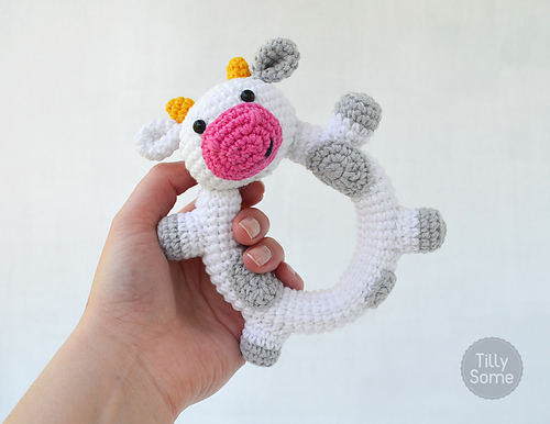 Ravelry: Happy Cow baby rattle pattern by Natalya Birina