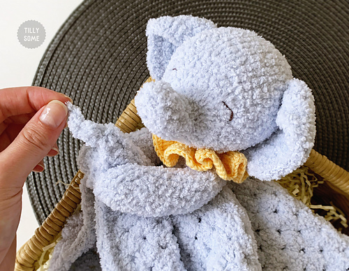 Ravelry: Elephant Lovey pattern by Natalya Birina