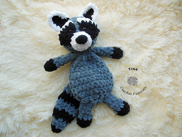 Ravelry: Teddy Raccoon Tucker pattern by Tina Patt