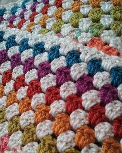 Ravelry: TinasAllsorts' Little Gem Blanket