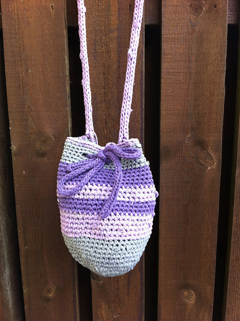 Ravelry: Crochet Sling Bag pattern by Joanne Loh