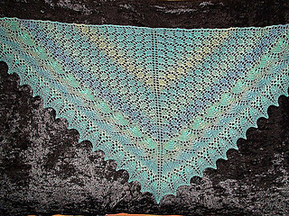 Ravelry: Tinks' Swallowtail Shawl