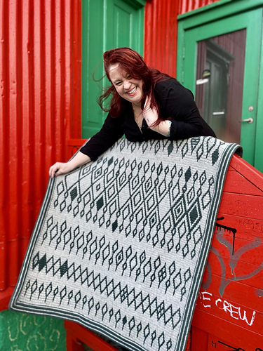 Ravelry: Glerbrot pattern by Tinna Thórudóttir