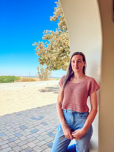 Ravelry: No Sew Comfort Tee pattern by Ashley Rivas