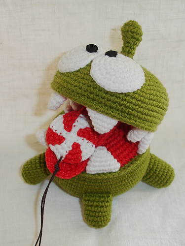 Ravelry: Om Nom - Cut the rope pattern by Tatiana Pisareva