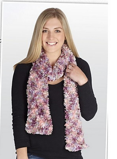 Ravelry: Flurry Scarf pattern by Moda Vera