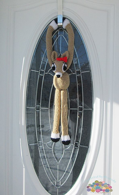 Ravelry: Clarice Reindeer Hanging Door Greeter pattern by Too Yarn Cute