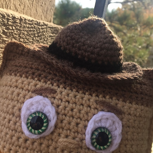 Ravelry: Canadian Mountie Monty pattern by Victoria Stewart