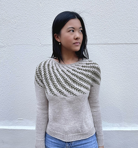 Ravelry: Avena pattern by Jennifer Steingass