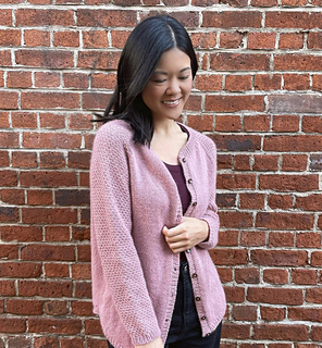 Ravelry: Brooklyn Raglan Cardi pattern by Tori Yu