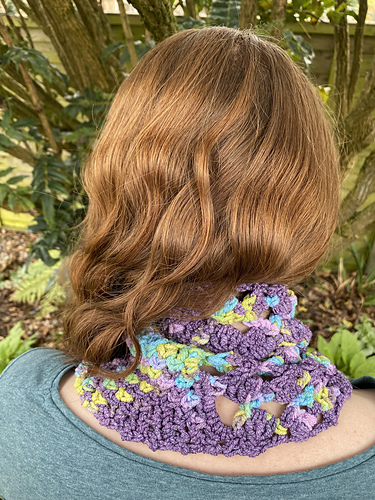 Ravelry: Gratitude Cowl pattern by Emma L. Kerridge-Conium