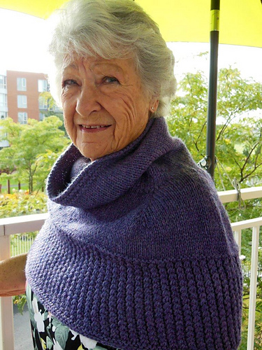 Ravelry: Soft Shoulder Cowl / Shawl pattern by Kris Basta - Kriskrafter ...