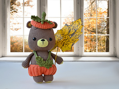 Ravelry: Pumpkin Bear pattern by Tatyana Lebedenko