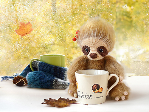 Ravelry: SlothyMe, the fuzzy Sloth pattern by Tatyana Lebedenko