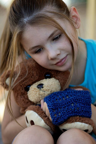 Ravelry: Chelsea Waves Fingerless Gloves pattern by Sweet Potato ...