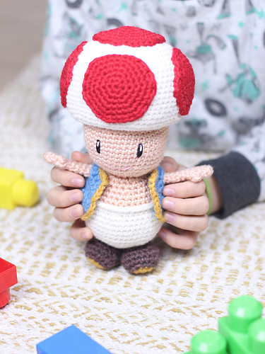 Ravelry: Toad Super Mario video game character - Kinopio pattern by ...