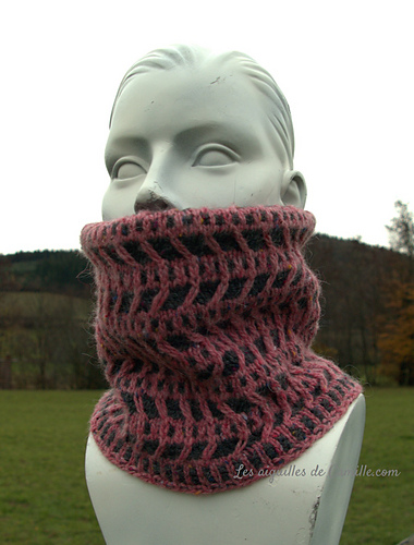 Ravelry: Cowl Ladder pattern by Camille Coizy Delahaie