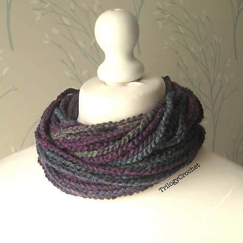 Ravelry: Simple Spaghetti Chain Scarf pattern by Trilogy Crochet