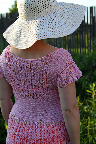 Ravelry: Acacia pattern by Tatiana Chystiakova