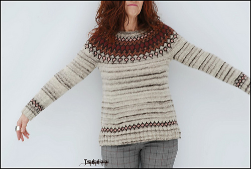 Ravelry: Treysta pattern by Jennifer Steingass