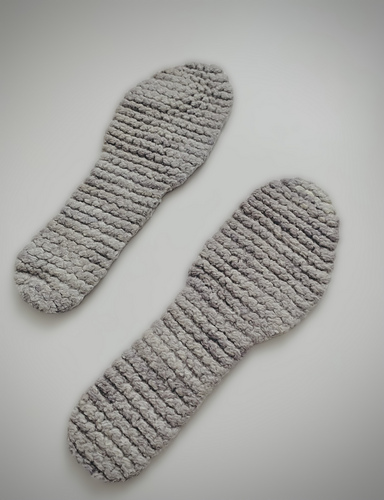 Ravelry: Tuff Soles pattern by Erin Kostashuk