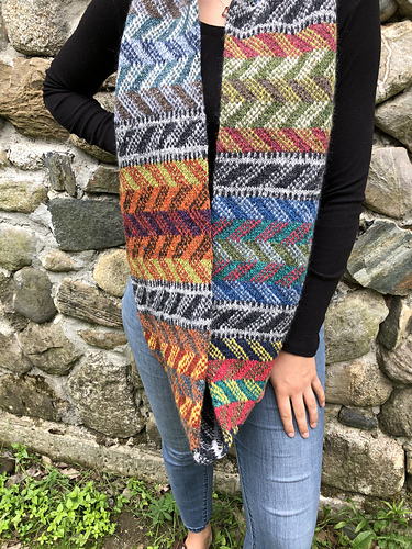 Ravelry: Na Séasúir pattern by Mary O'Shea