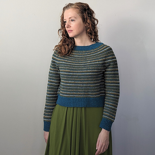 Ravelry: Slipping Down pattern by Turquoise Toque Designs