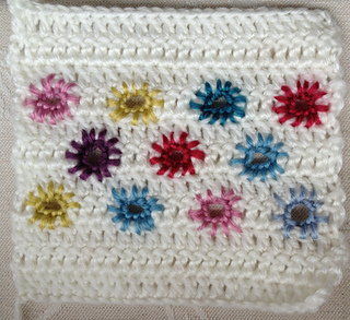 Ravelry: Coloured Eyelets Square pattern by hachette