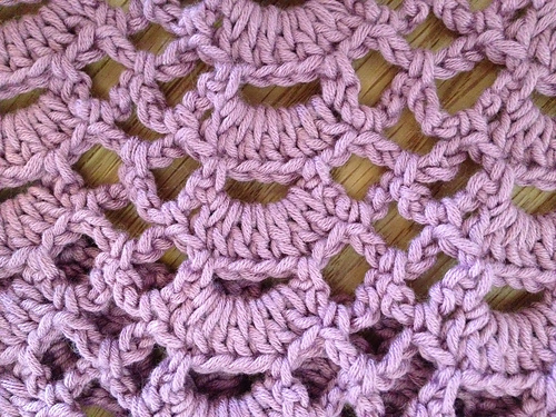 Ravelry: Raspberry Ripple pattern by Helen Ardley