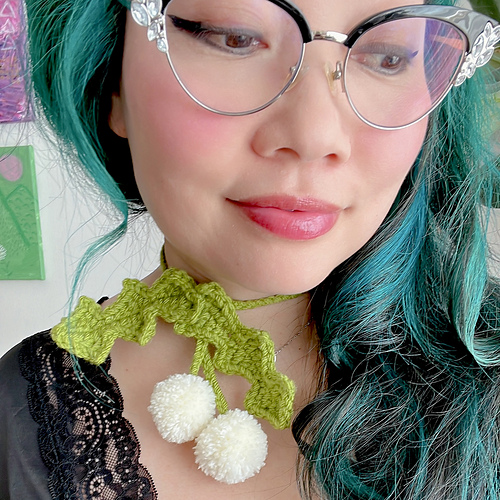 Ravelry: Dandelion Necklace pattern by Twinkie Chan