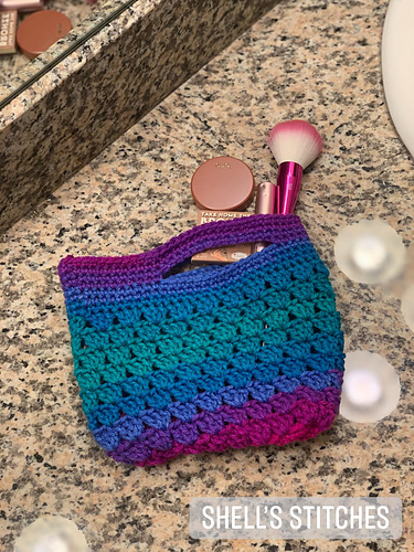Ravelry: Gracelyn Handbag pattern by Jamie Zerr