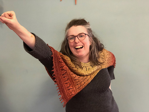 Ravelry: Kanturk Capelet pattern by Meg Campbell - Crawley