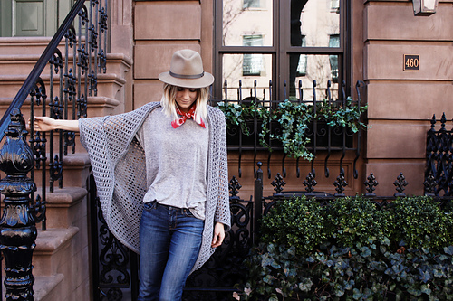 Ravelry: Chelsea Cape pattern by Alexandra Tavel