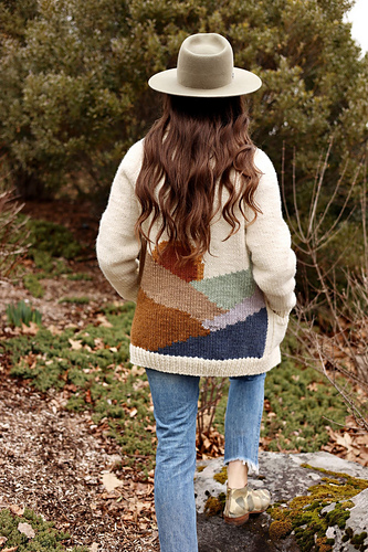 Ravelry: Santa Fe Cardigan pattern by Alexandra Tavel