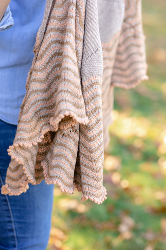 Ravelry: Ivy Shawl pattern by Tyne Swedish