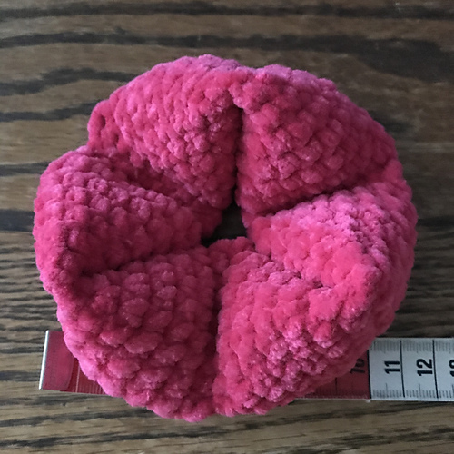 Ravelry: Flexagon fidget toy pattern by Andrea Cretu