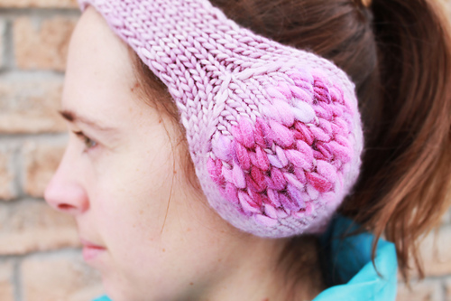 Ravelry: I Heart Earmuffs pattern by Faye Kennington